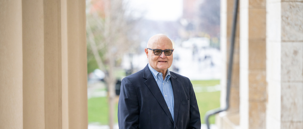 Bill Decker (Math Ed BA '66; CS MS '68) to receive Honorary Doctor of ...